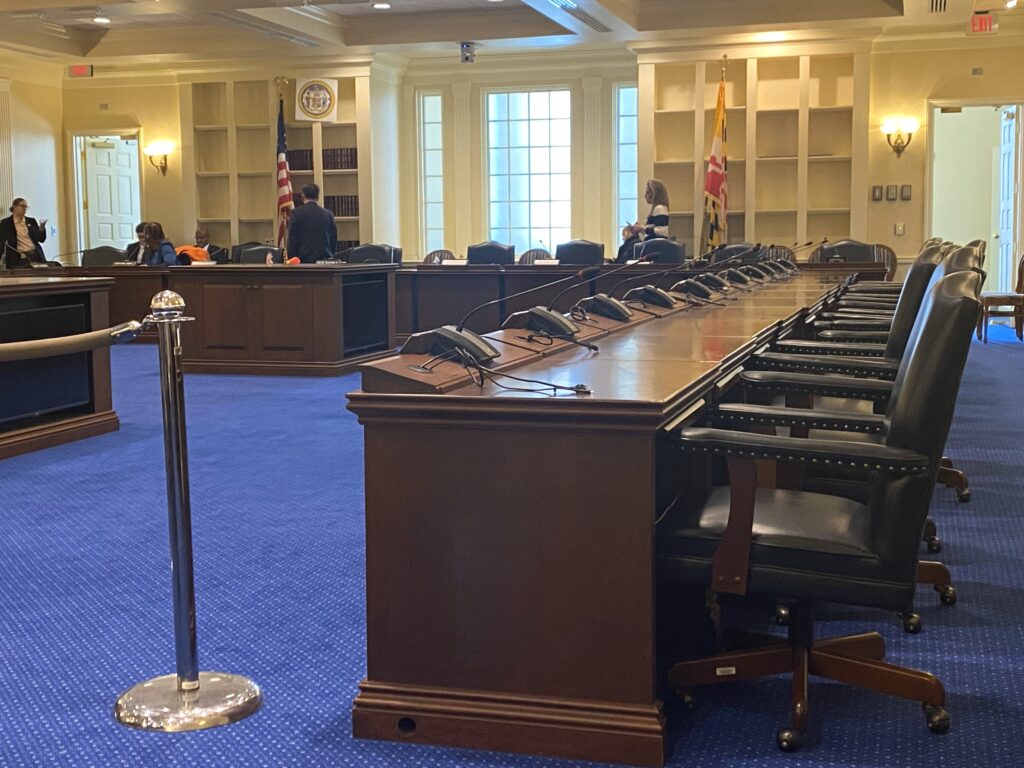 House and Senate budget negotiations stall over difference in education ...