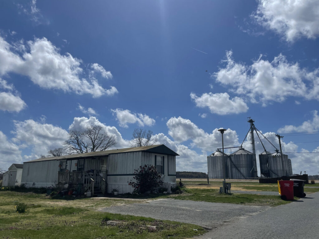 Fearing ICE raids, Delmarva immigrants mostly stay home | News From The ...