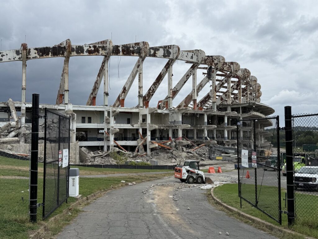 DC approves new stadium, clearing the way for Commanders to leave ...