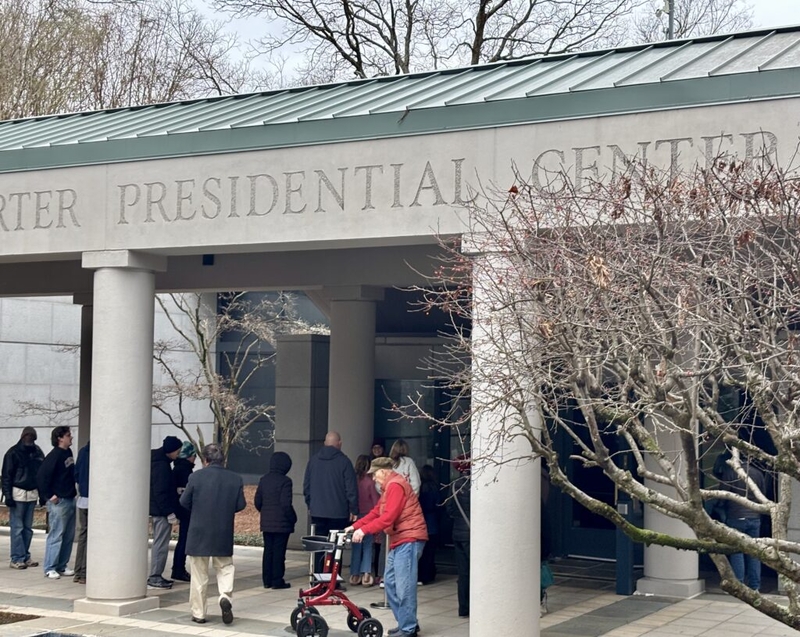 Carter Center visitors pay final respects before casket heads to D.C ...
