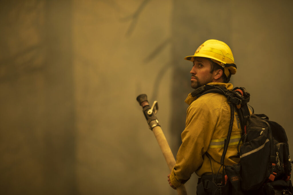 Wildland firefighters risk dangerous smoke exposure even with new mask ...