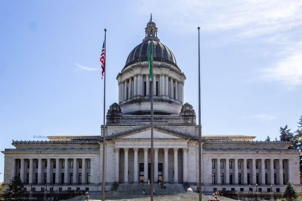 ‘I’m pretty upset’: WA lawmaker wants to override governor’s veto of ...