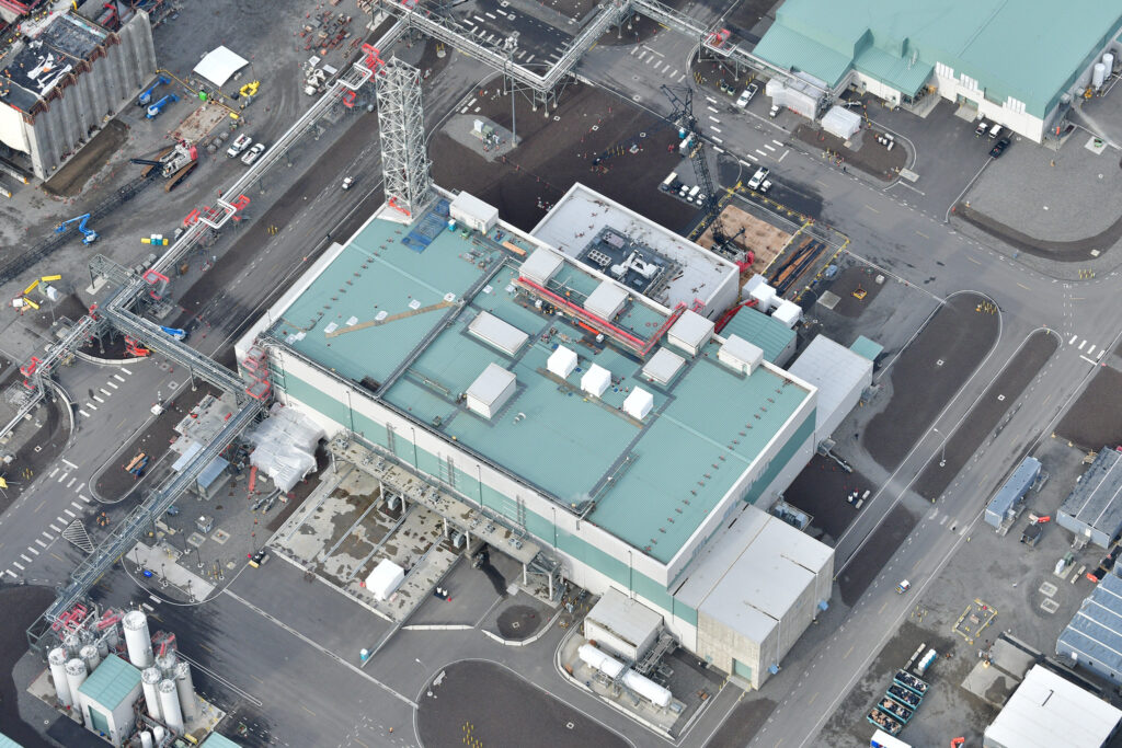 Conversion of radioactive waste into glass begins at WA’s Hanford site ...