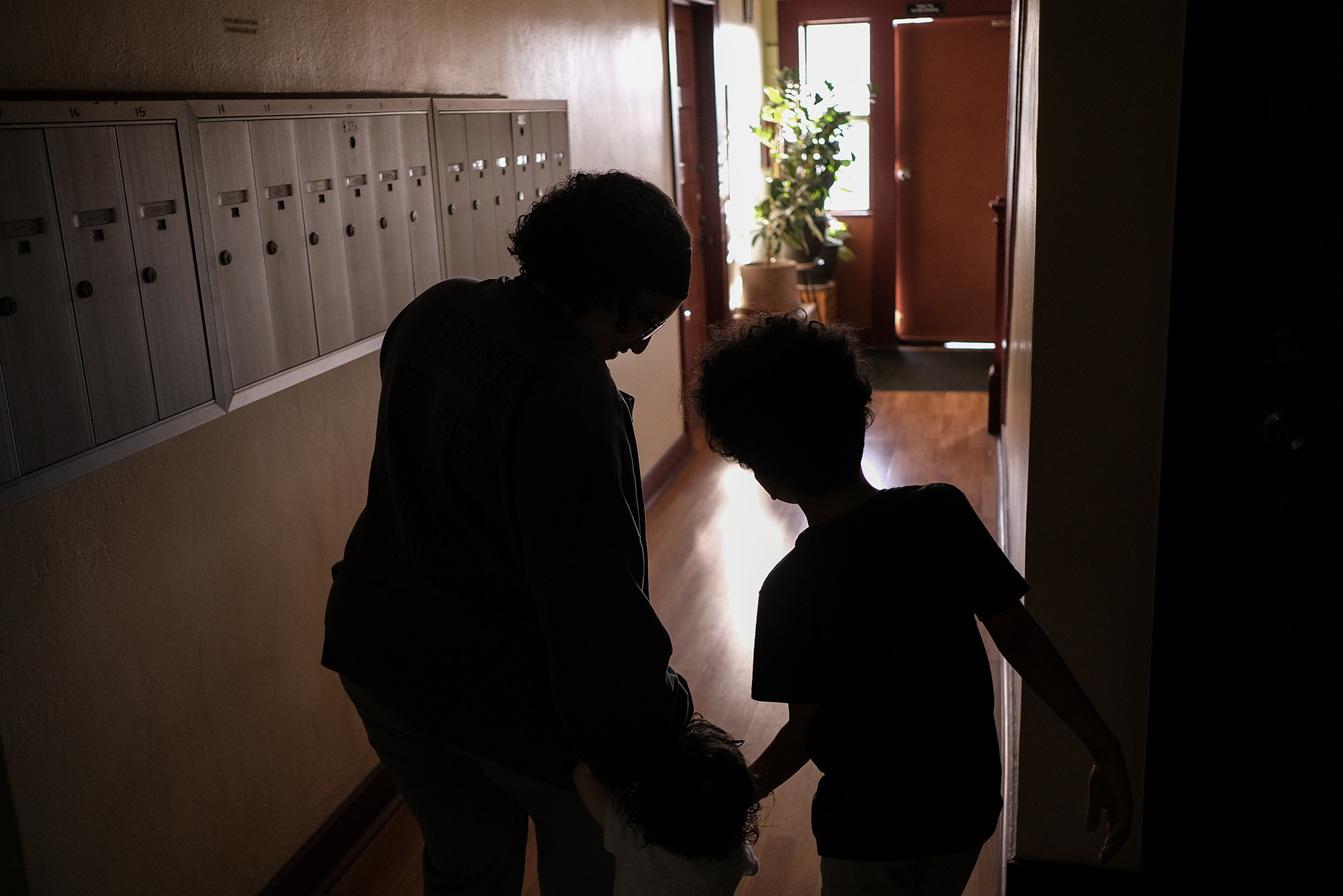 Newsom signs controversial bill letting relatives care for kids if ...