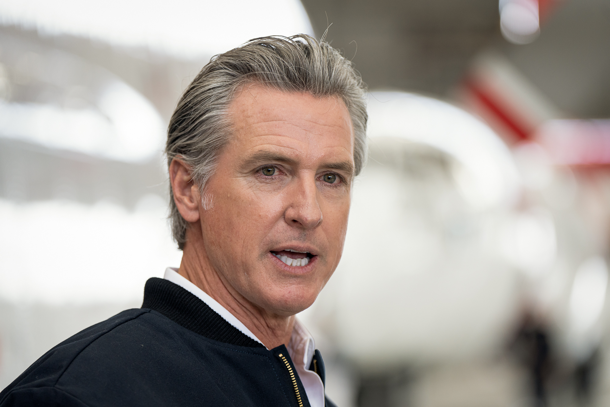Newsom signs climate overhaul, extending cap and trade while boosting ...