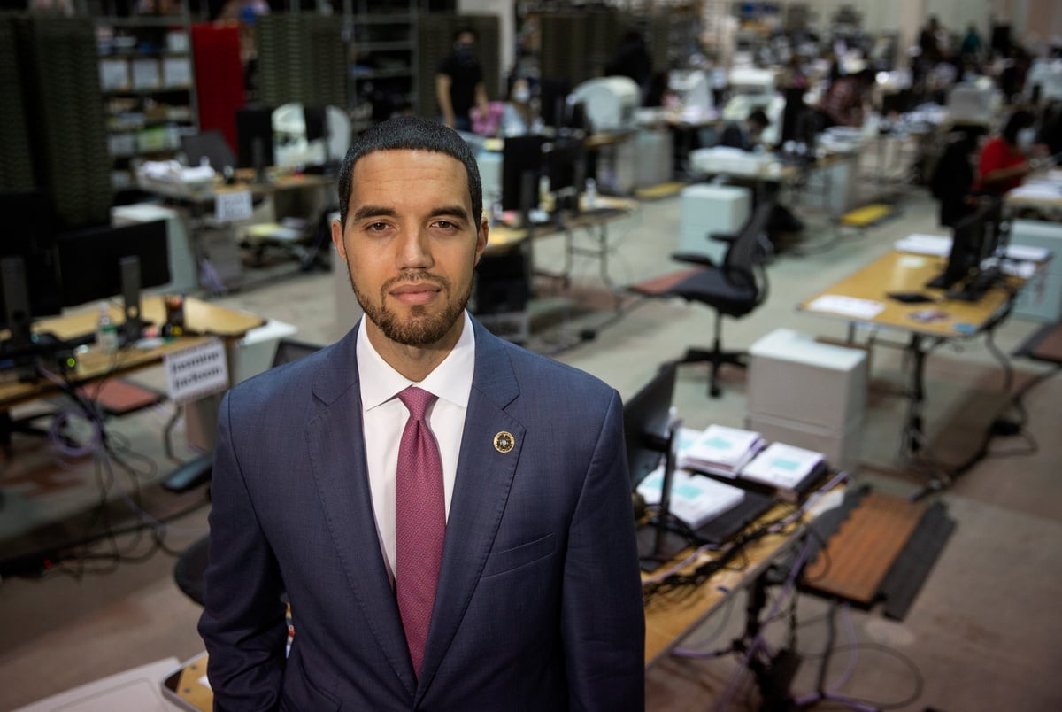 Former elections chief Chris Hollins drops bid for Houston mayor | News ...