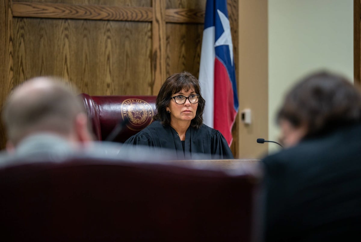 Trial judge in Robert Roberson’s death row case agrees to recusal ...