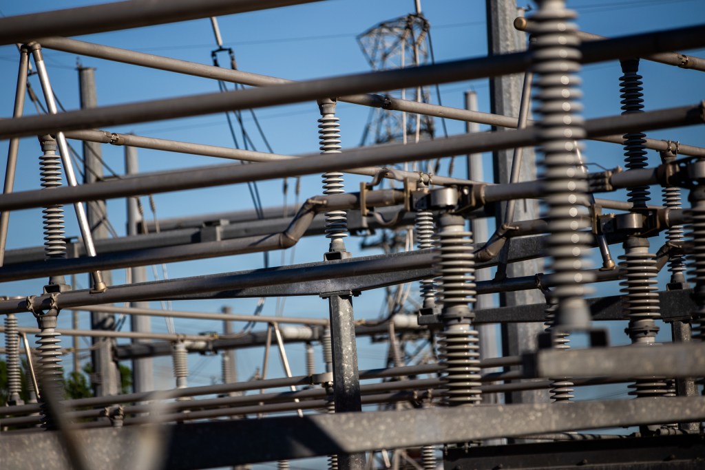 As data centers jostle to get on Texas’ grid, ERCOT promises new rules ...