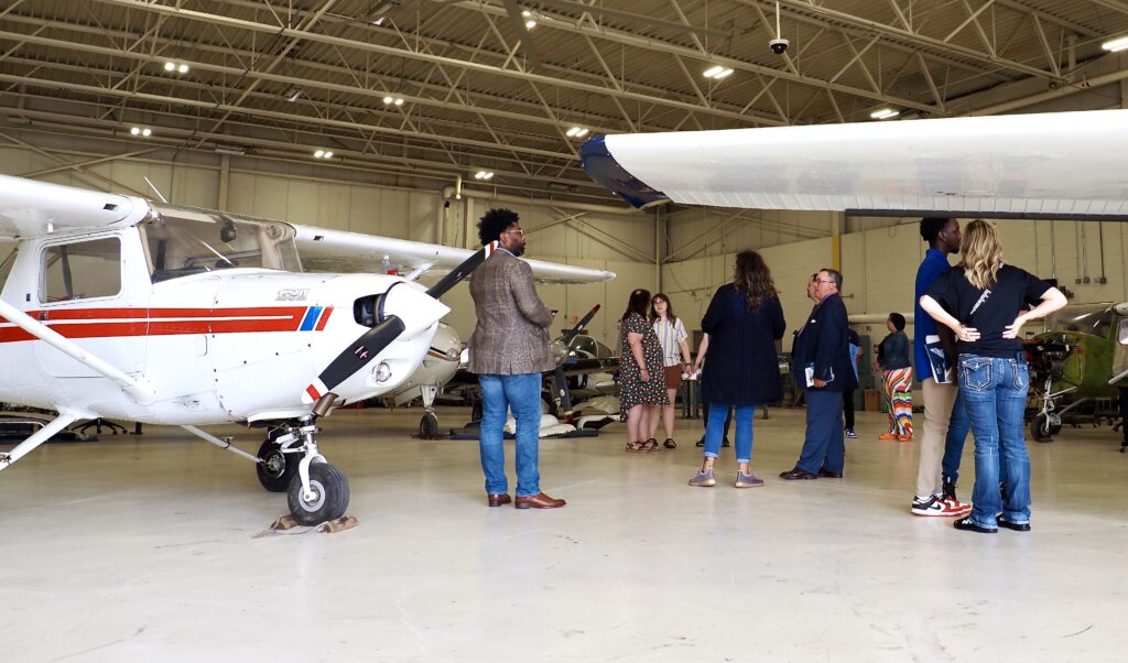 Metro Tech unveils $1.8 million in renovations at aviation campus ...