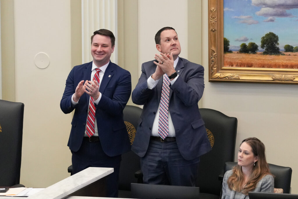 Bill restricting gathering signatures for Oklahoma ballot initiatives ...