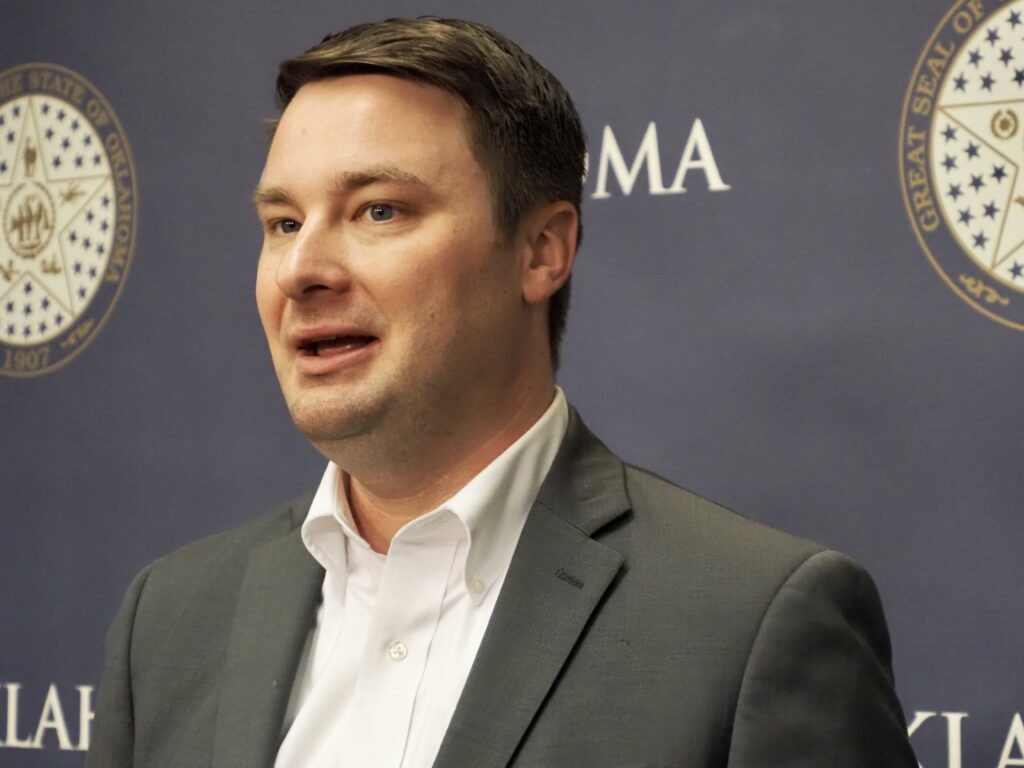 Oklahoma House speaker says ‘bizarre accident’ likely caused explicit ...