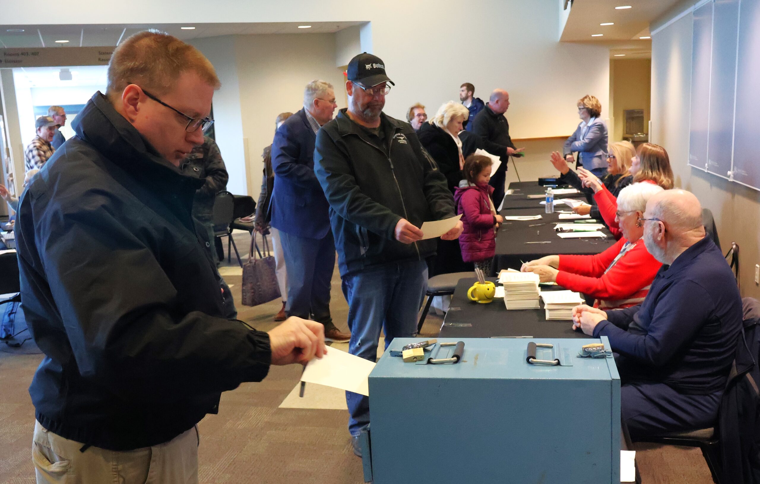 Trump wins all 29 North Dakota delegates during Republican caucus ...