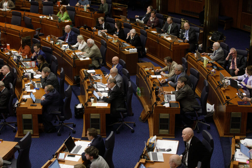 Special session of North Dakota Legislature unclear with legal research ...