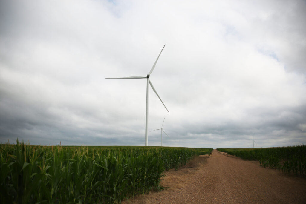 68-turbine, $621 million wind project approved in northeast South ...
