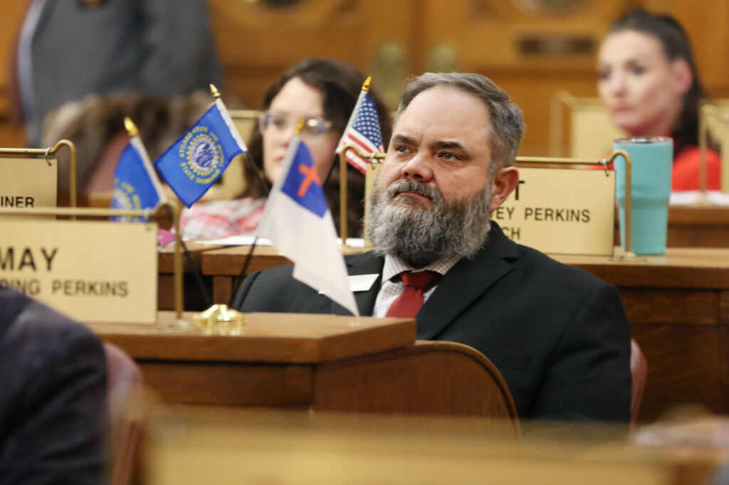 Consumer confidence plummets to lowest point in 12 years | News From ...