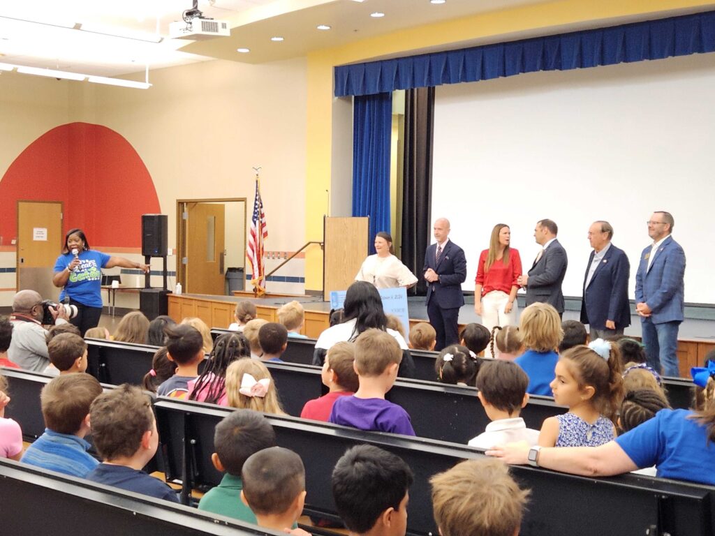 2025 Arkansas Teacher of the Year named in surprise ceremony at Chenal ...