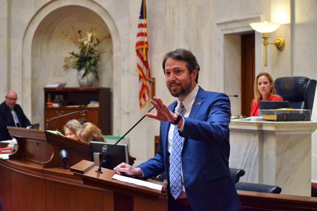 Arkansas lawmakers send bill eliminating racial, gender board quotas to ...