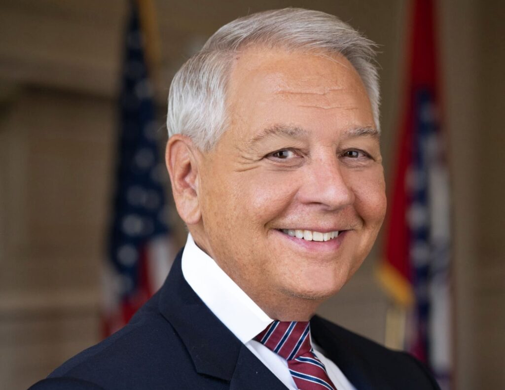 Arkansas oil and gas director retires after 20 years | News From The States