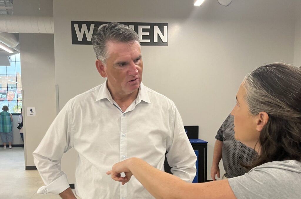 Indiana Treasurer Elliott heavily invests Indiana funds in Israel ...