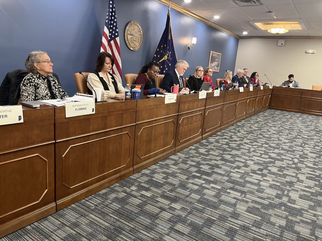 Committtee considers anti-monopoly bill for health care entities | News ...