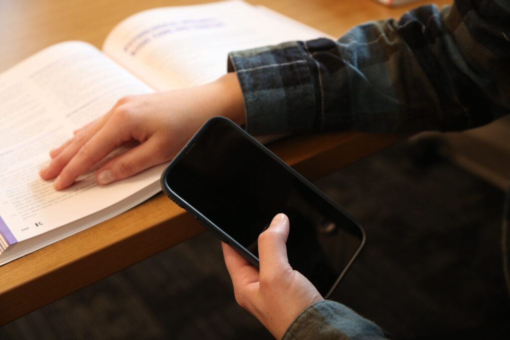 Kentucky Senate approves bill to clarify recent teacher and student ...