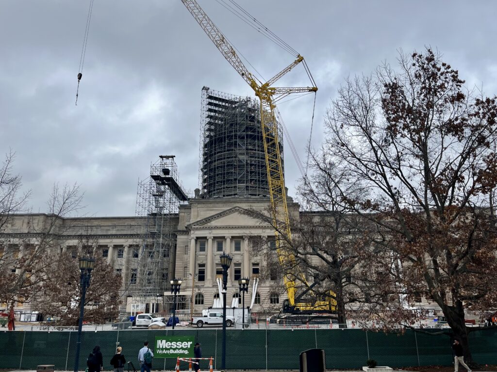 Guns and immigration enforcement: inviting chaos to Kentucky | News ...