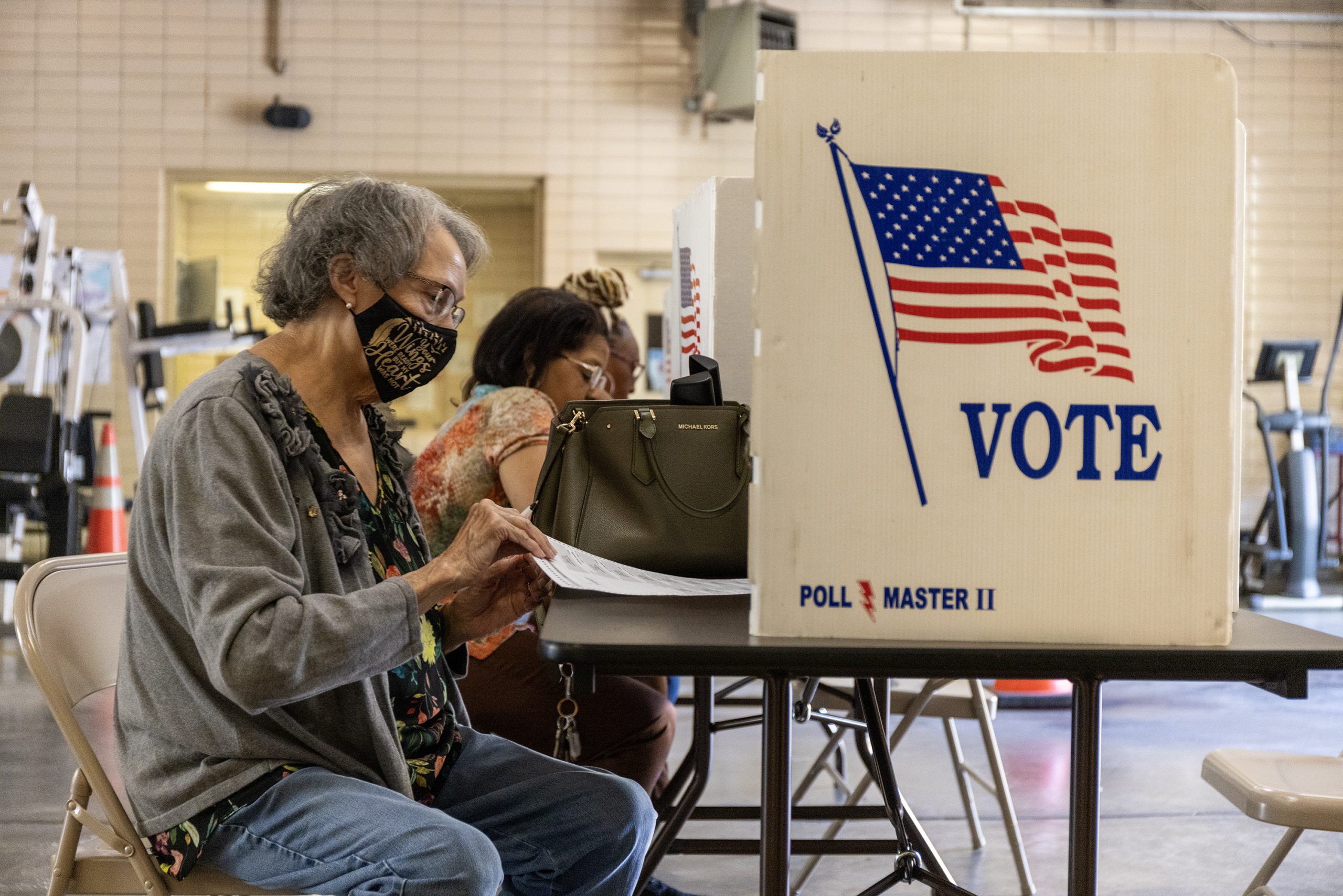 Early voting bill advances in Mississippi Senate | News From The States