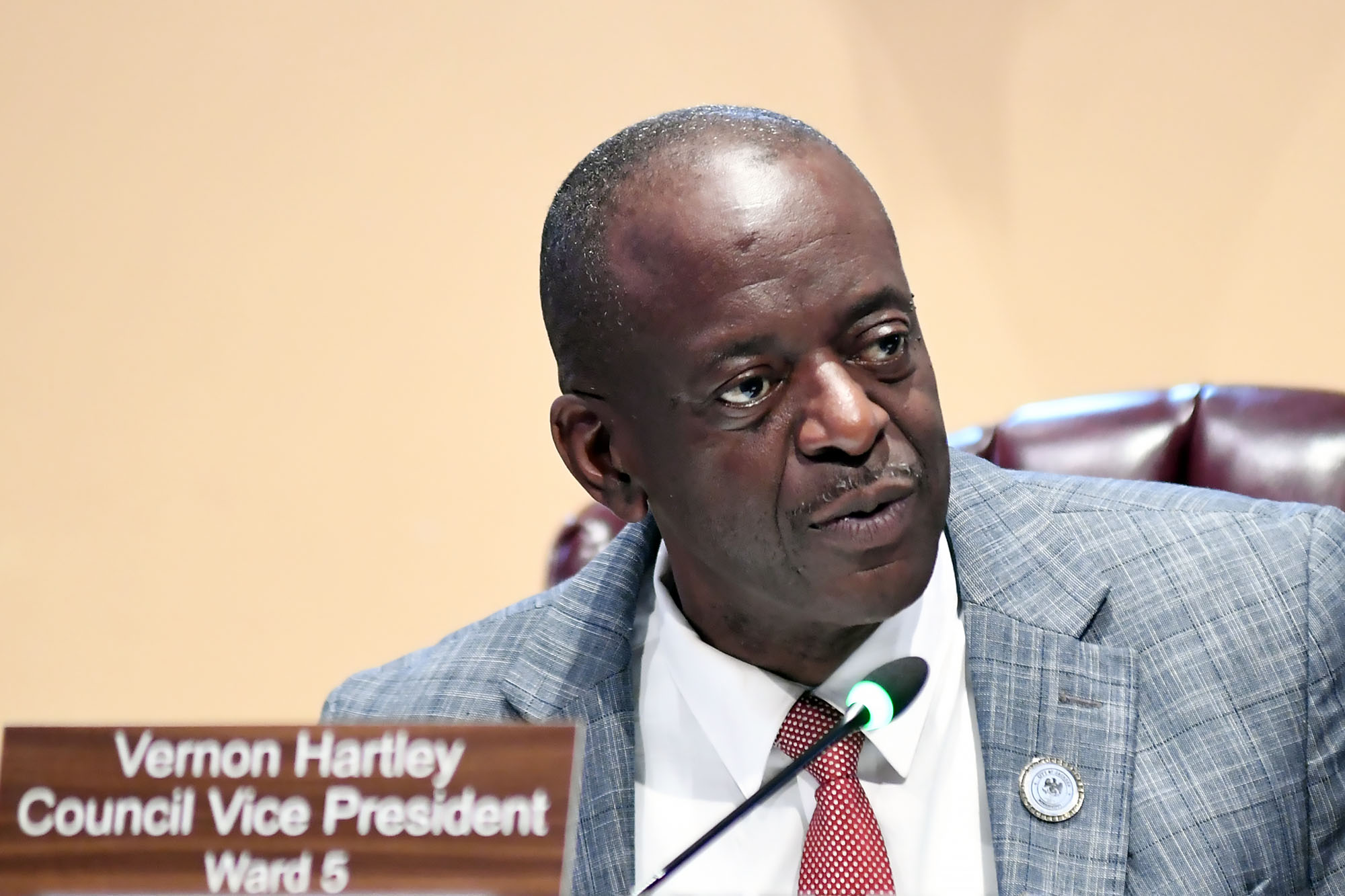 ‘A really good guess’: Jackson city officials, lacking confidence in ...