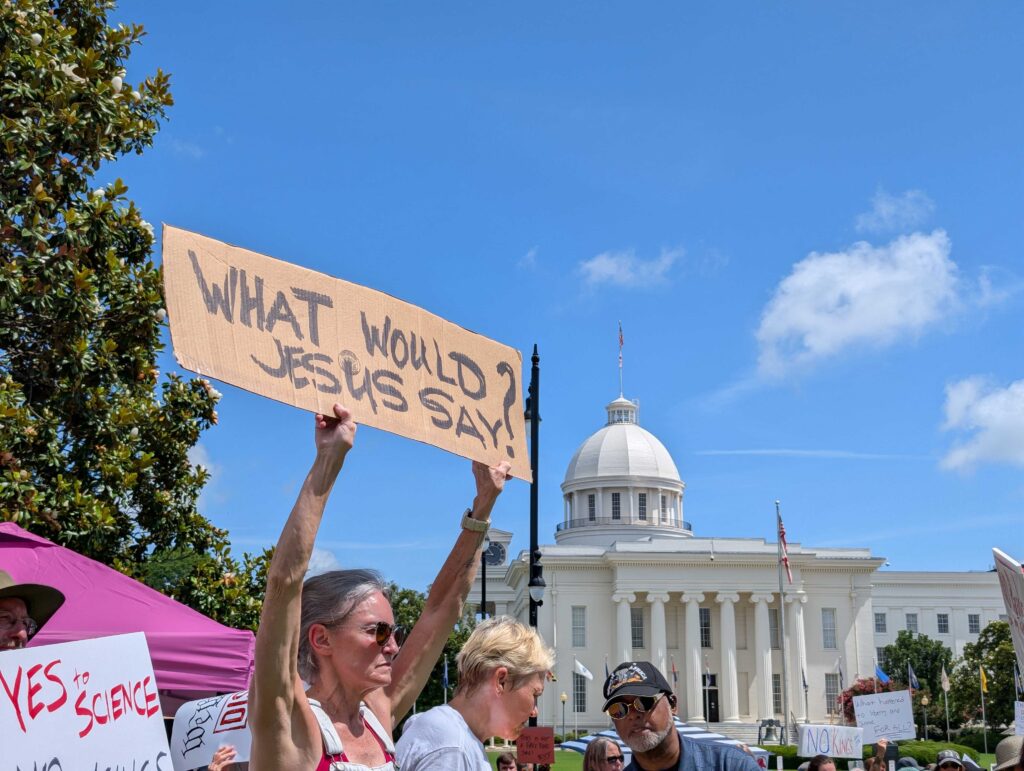 Hundreds protest Donald Trump at Montgomery ‘No Kings’ demonstration ...