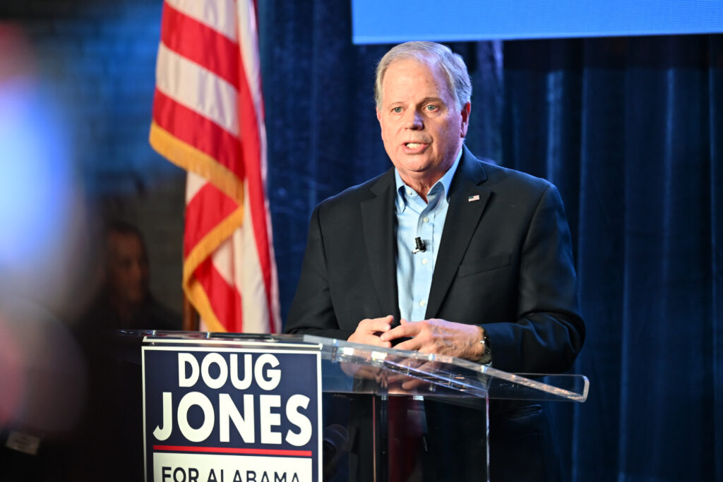 Doug Jones kicks off Alabama gubernatorial campaign with vision of ...