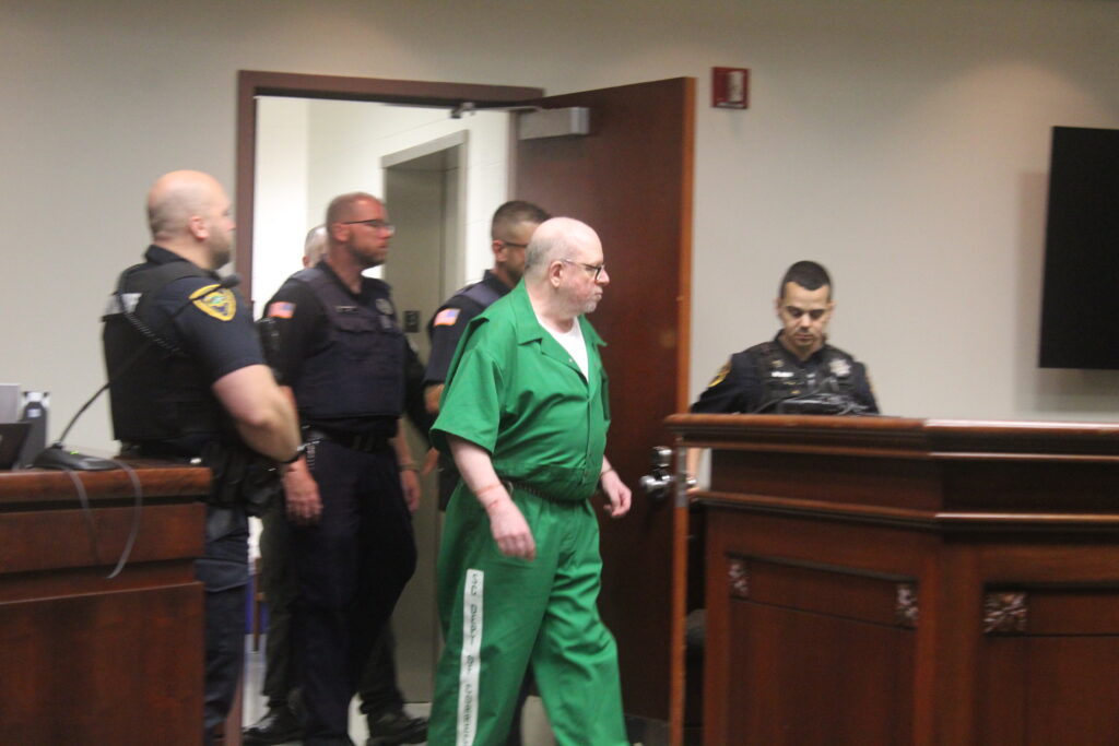 Death row inmate convicted of killing 2 cops is competent for execution ...