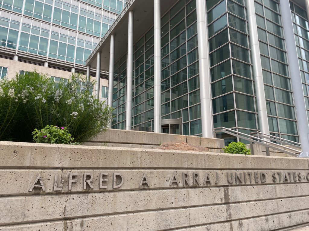 Trump DOJ asks appeals court to stay order blocking Alien Enemies Act ...