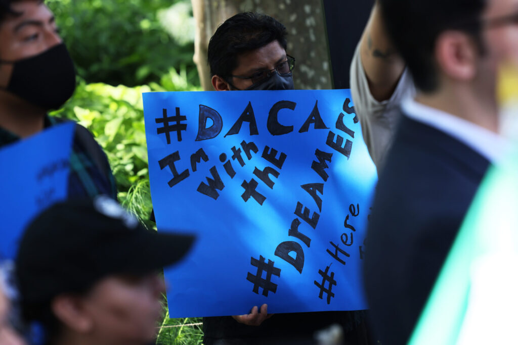 Retiring US Sen. Durbin makes last push for long-stalled immigration ...