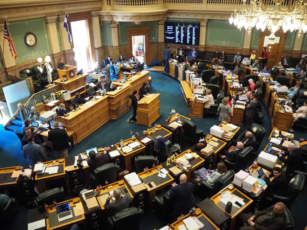 Coalition plans ‘right to know’ ballot initiative amid transparency ...