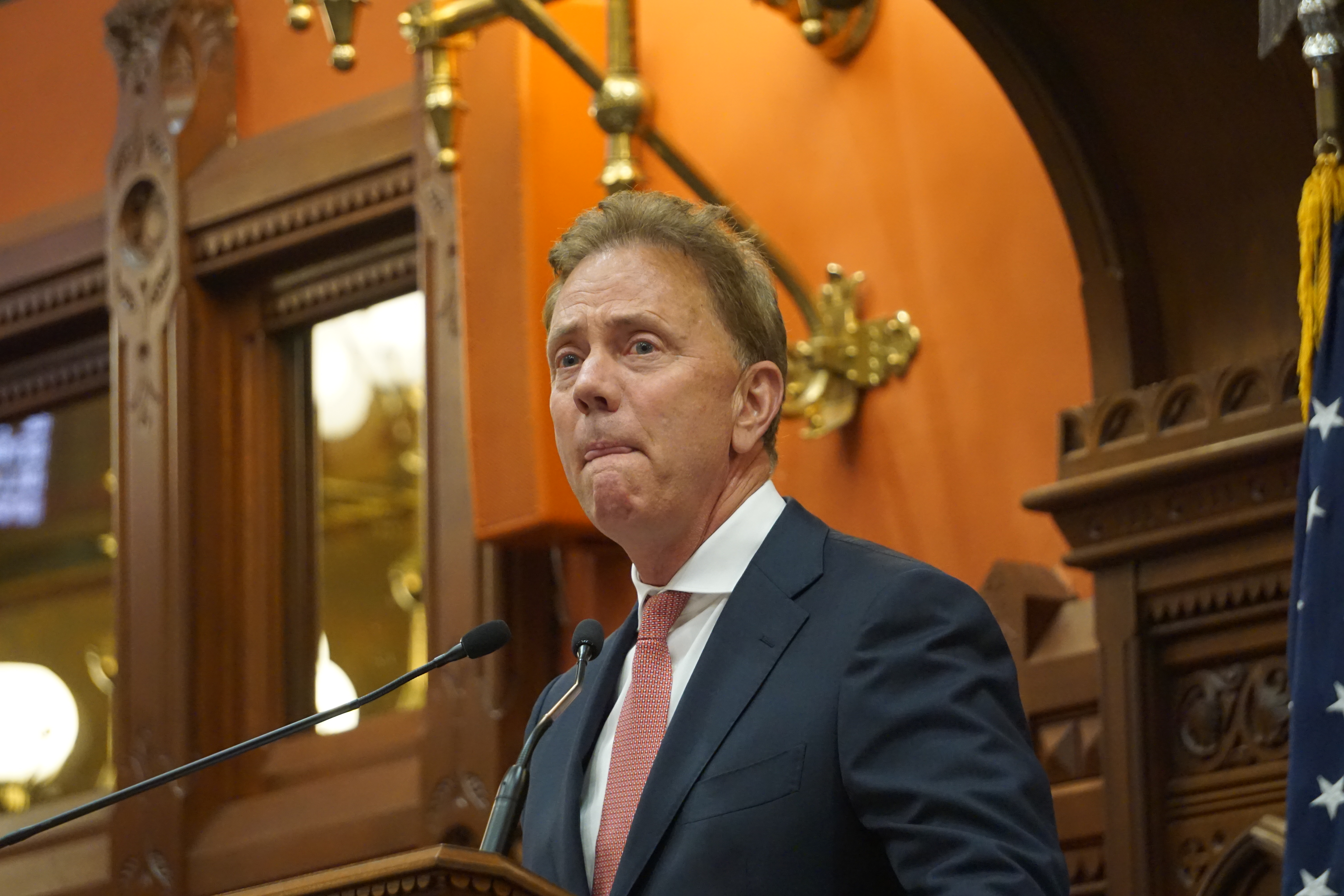 Lamont won’t help lawmakers leave gaps in next CT budget | News From ...