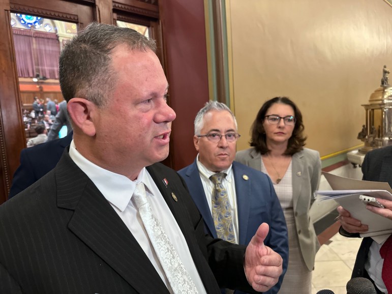 Expansion of CT Trust Act passes House on largely party-line vote ...