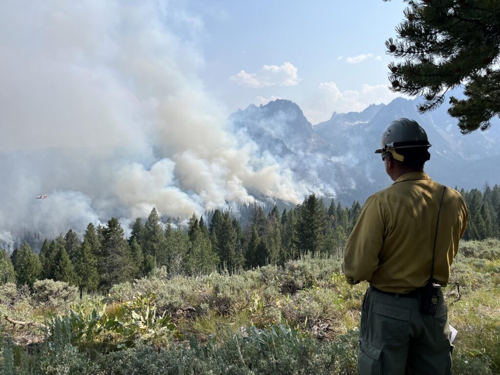 Central Idaho fire restrictions issued; firefighters report gains in ...