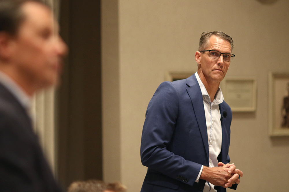 University employees in violation of anti-DEI laws should be fired, 2 ...