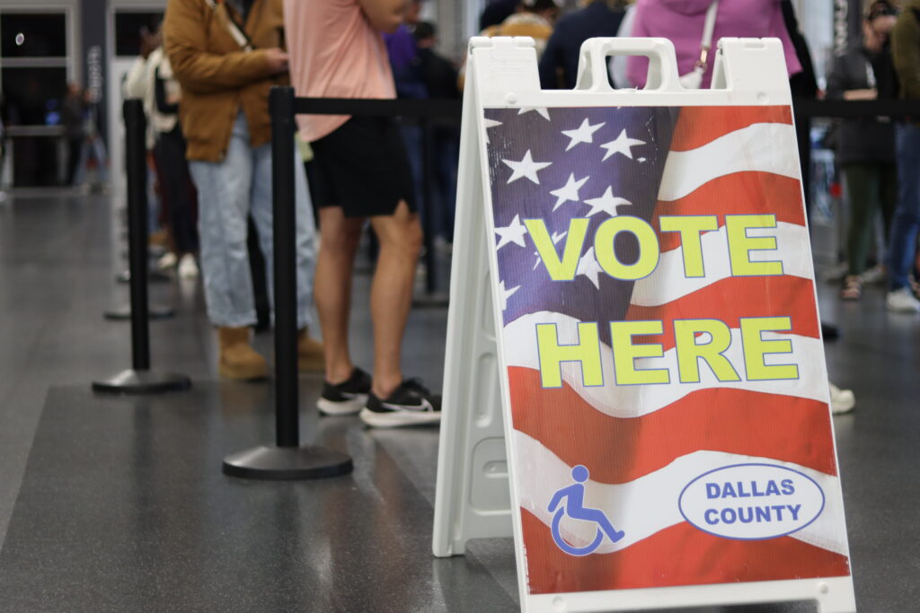 Iowa votes: Long lines all day at Dallas County double-precinct polling ...