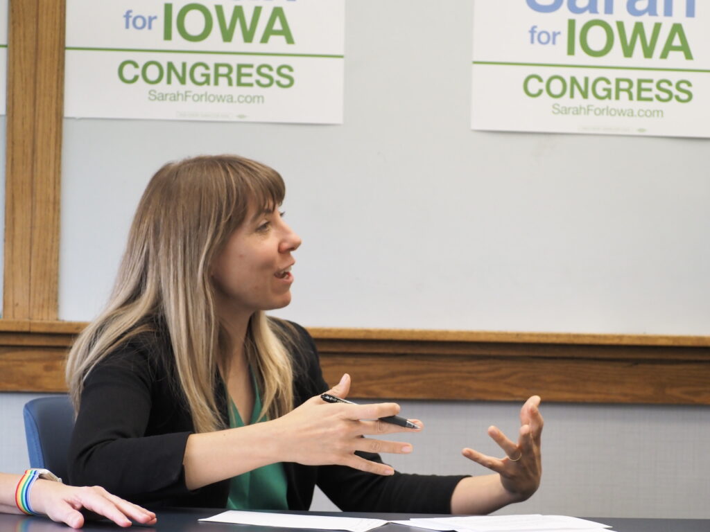 Democratic congressional candidate holds Medicaid roundtable after ...