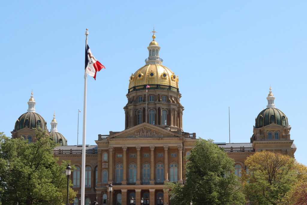 Iowa Democrats celebrate as Drey wins special election, breaks GOP ...