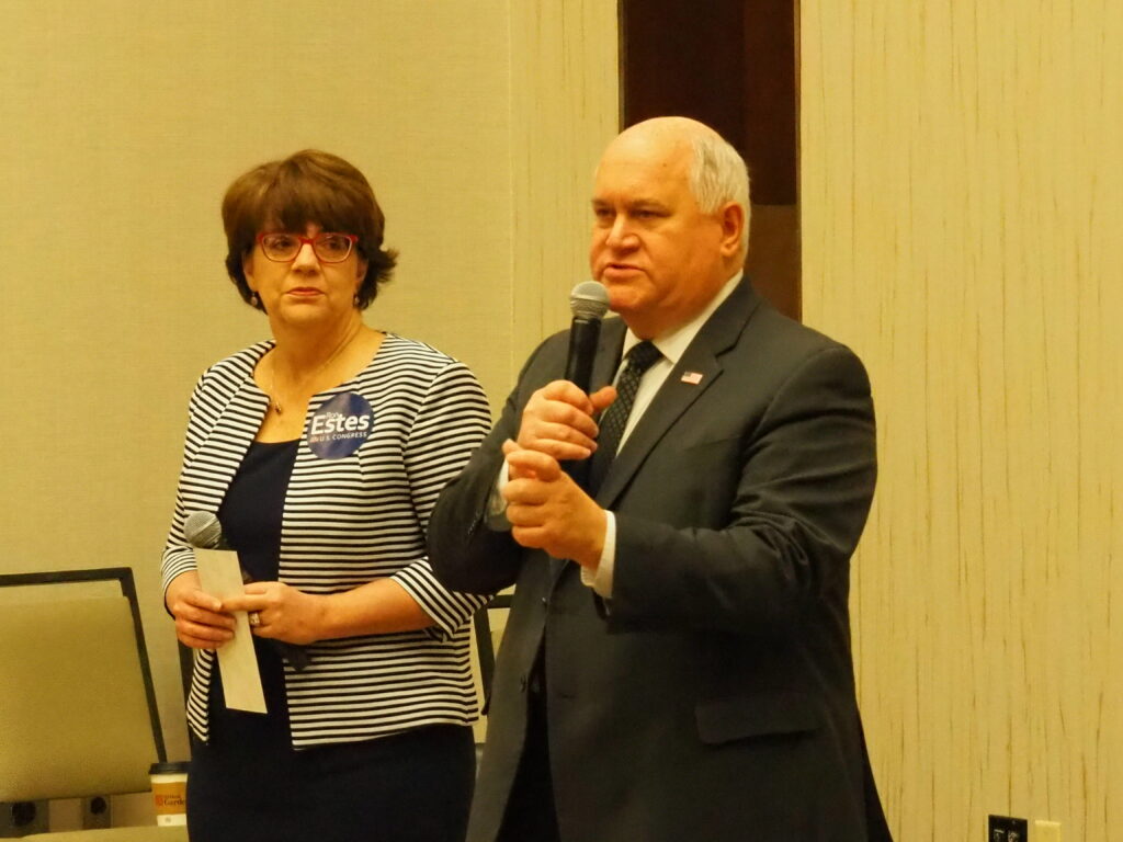 Kansas political duo — Ron and Susan Estes — vote for bills on ...