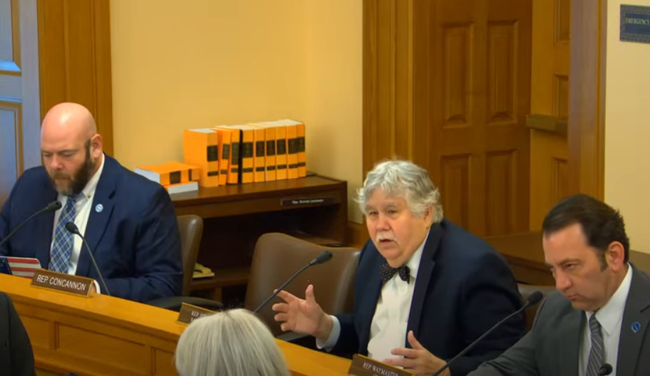 House committee gets cold feet on plan to buy down $450 million in KPERS’ debt | News From The ...