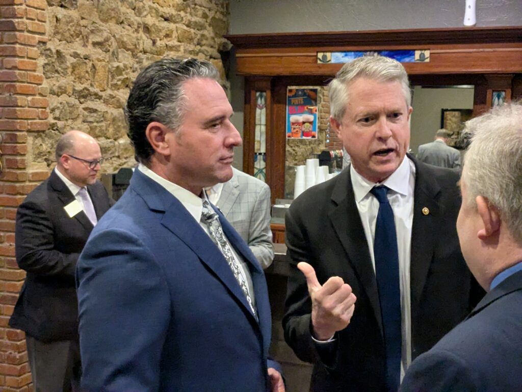 Kansas GOP senators promoting bill to exempt tips from state income tax ...