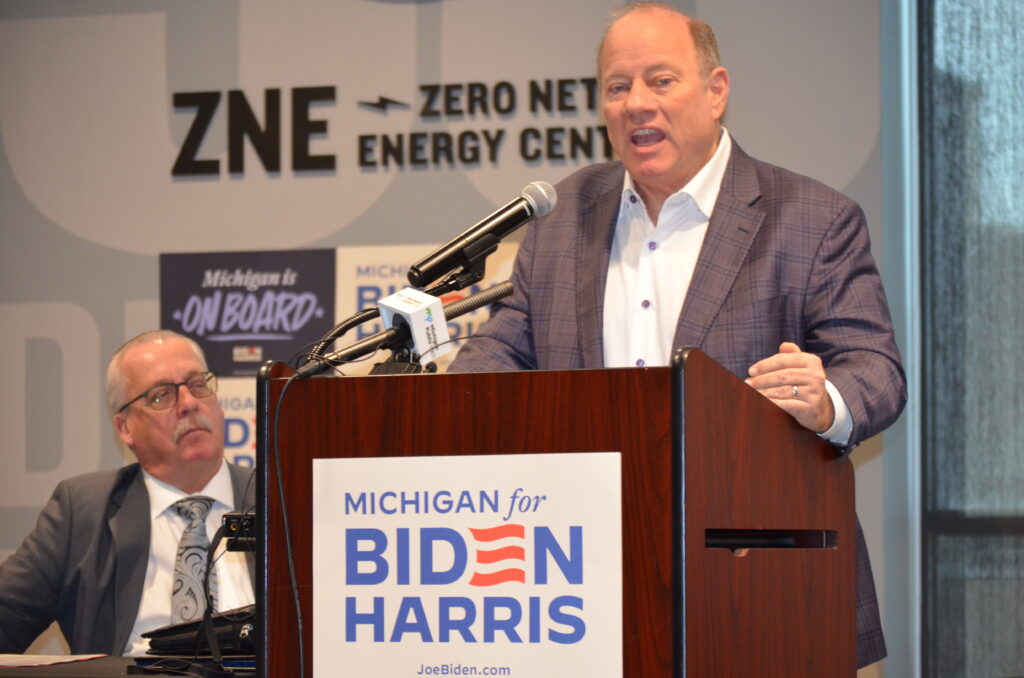 Building trades leader hammers Trump for his ‘anti-union record’ ahead ...