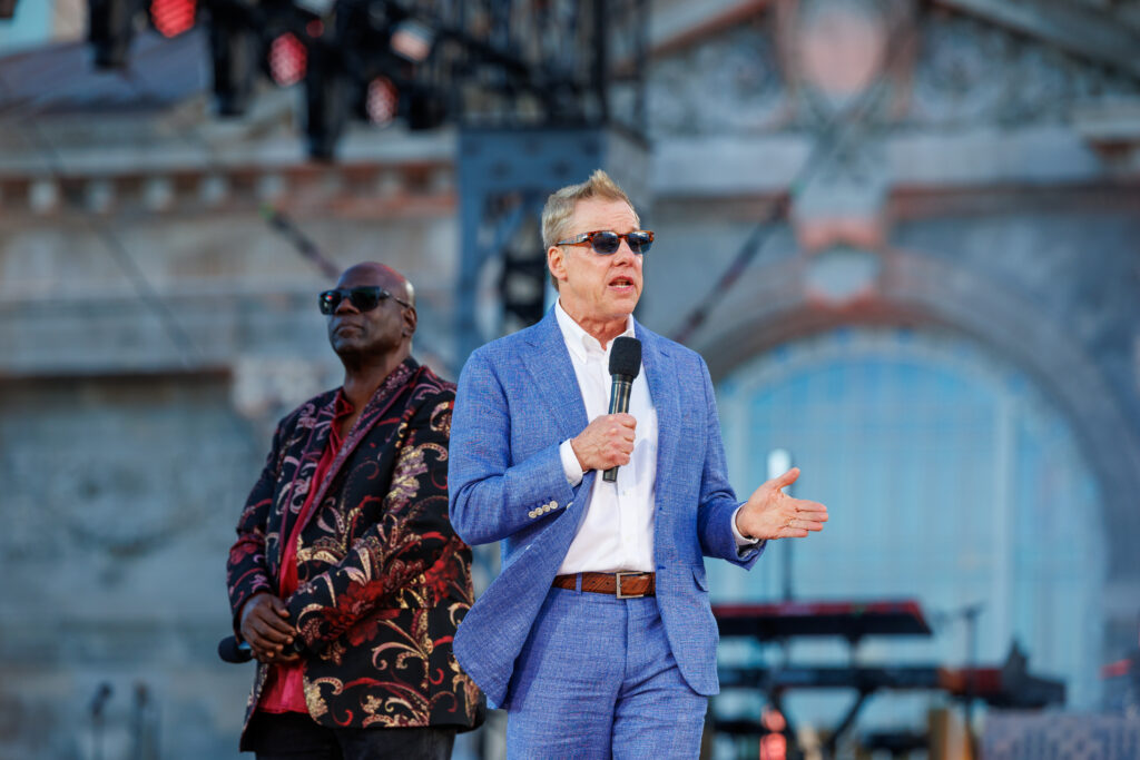 Michigan automakers competing with tech bros for spots at Trump policy ...