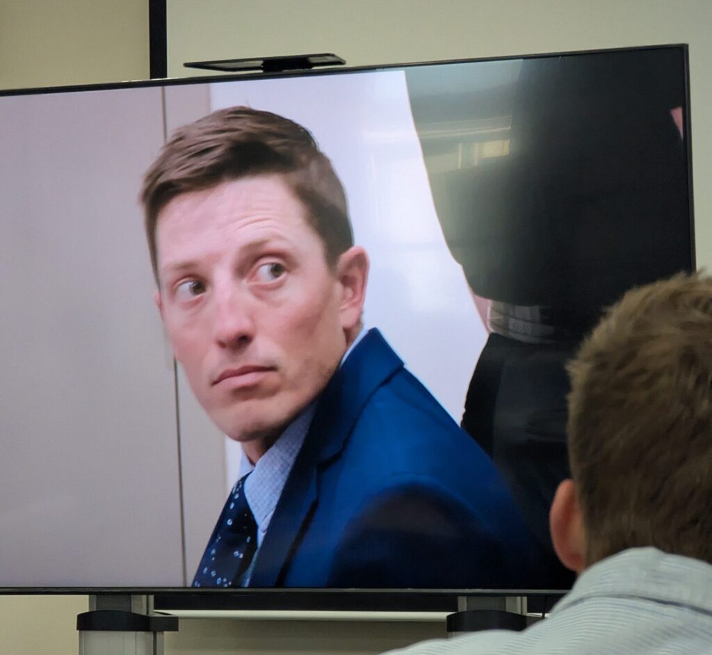 Jury says it is deadlocked in trial of former Grand Rapids police ... Jury says it is deadlocked in trial of former Grand Rapids police ...