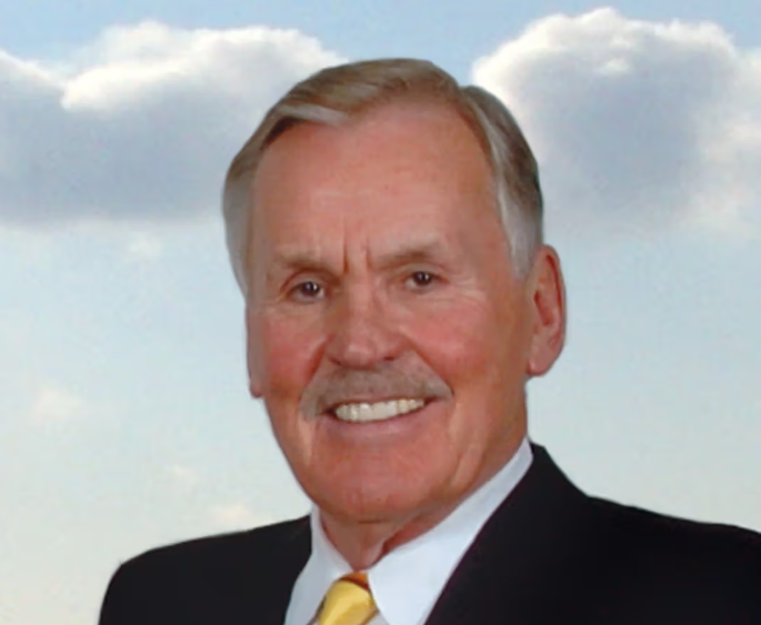 Michigan Gov. Gretchen Whitmer announces death of her father, Richard ...