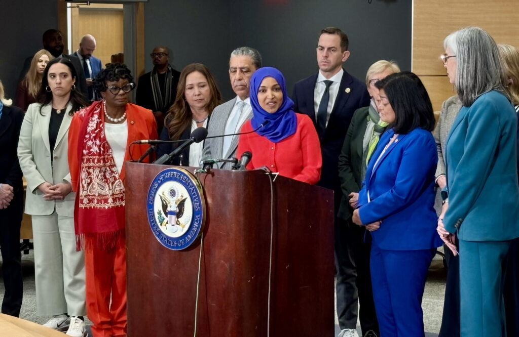 Democratic members of Congress arrive in Minnesota to witness ICE ...