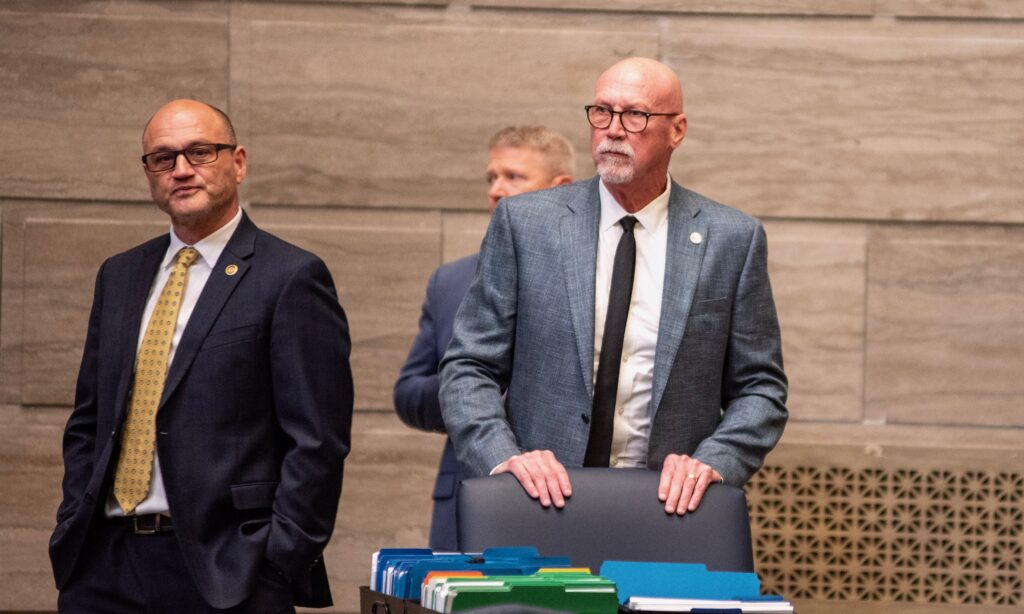 Missouri secretary of state cuts jobs as budget feud with state Senate ...